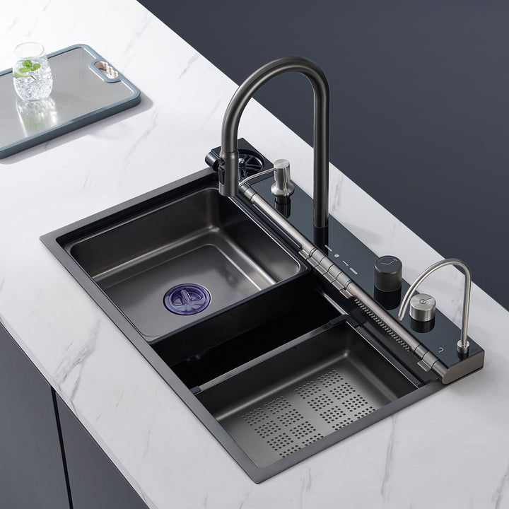Kitchen Sinks – BLIOTE